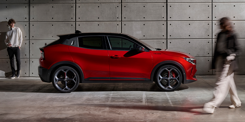 Alfa Romeo Junior Elektro: Galerie | Alfa Romeo DE