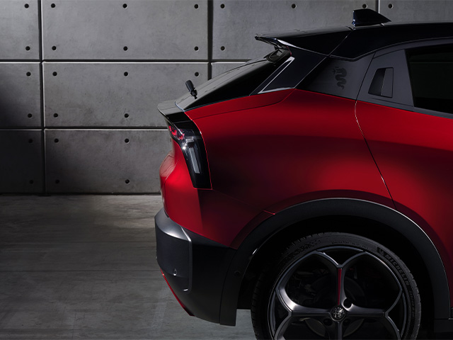 Alfa Romeo Junior Elektro: Galerie | Alfa Romeo DE