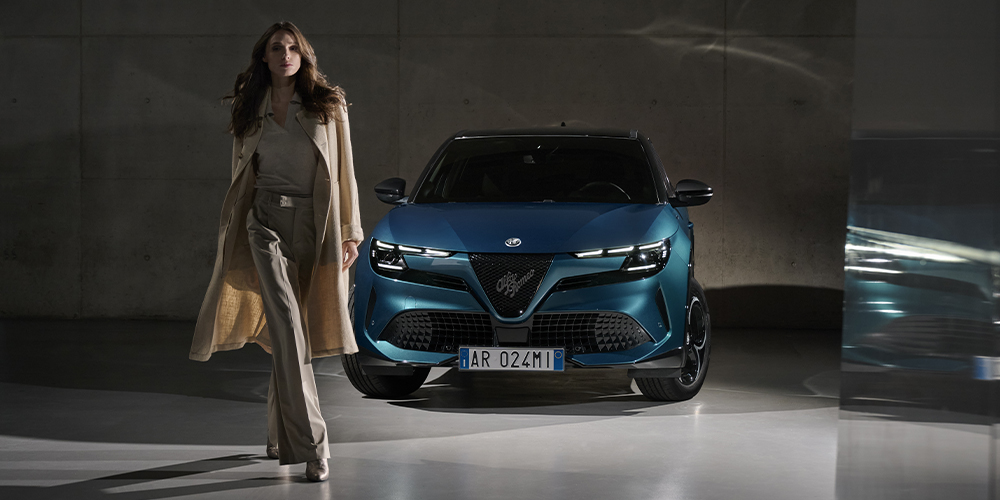 Alfa Romeo Junior Hybrid: Galerie | Alfa Romeo DE