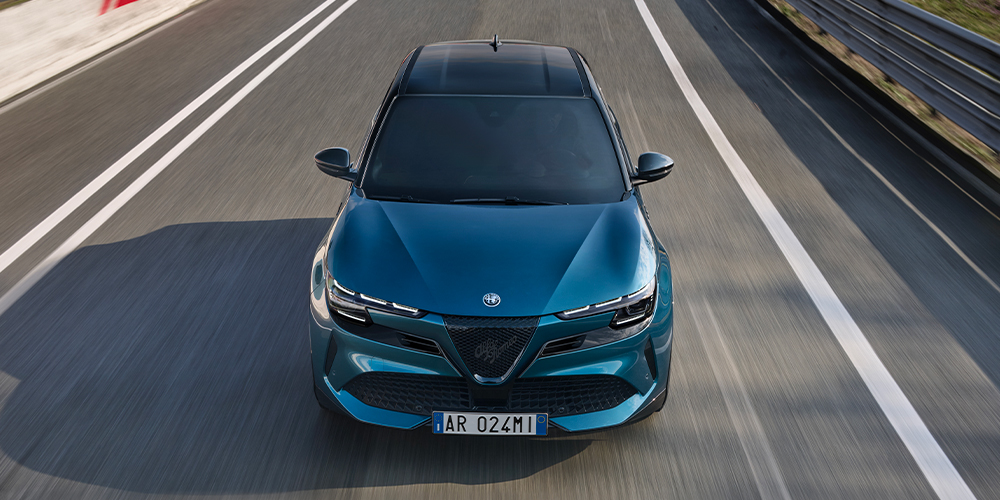 Alfa Romeo Junior Hybrid: Galerie | Alfa Romeo DE